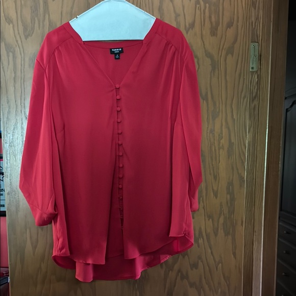 torrid | Tops | Torrid Red 34 Sleeve Buttoned Blouse | Poshmark